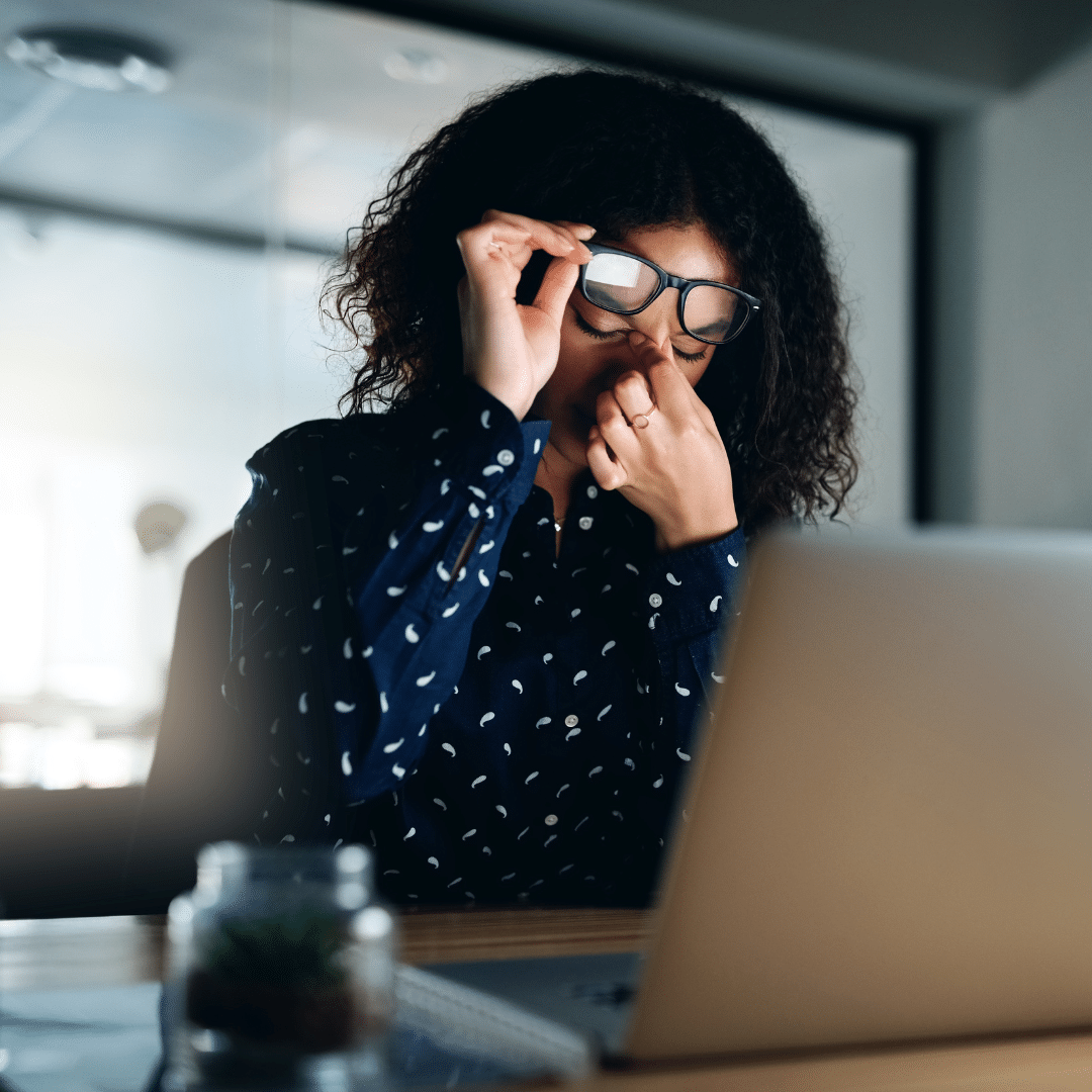Screen Time, Stress, & Dry Eyes: Is Your Lifestyle Causing the Discomfort? | Updegraff Laser Vision
